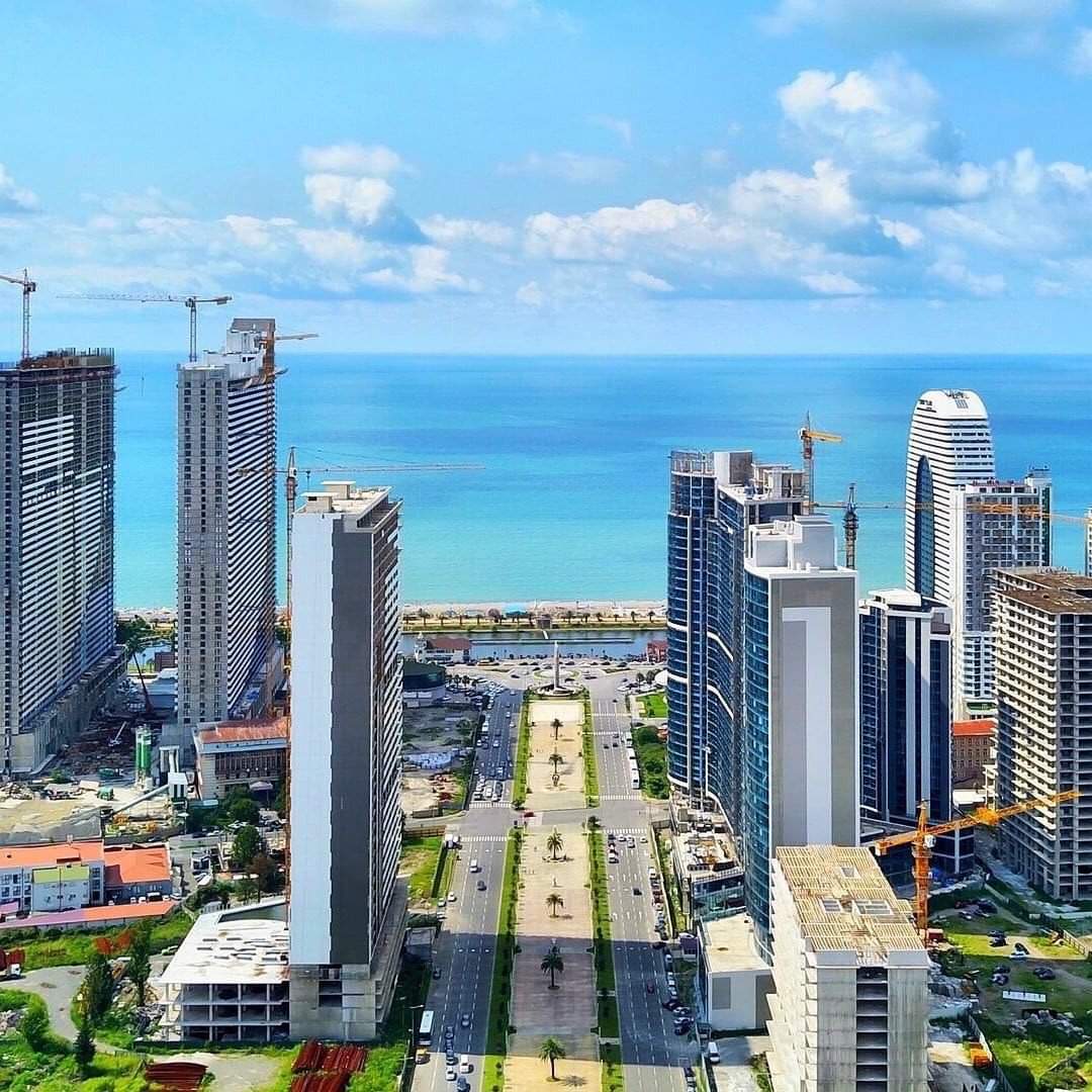 דירות להשקעה בפרויקט הדגל ALLEY PALACE בבטומי, גאורגיה - נדלנקו